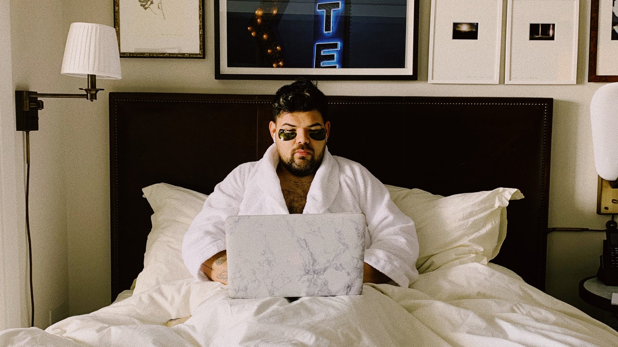 Brow Down Studio René de la Garza’s Face Sculpting Tips, Tricks, and P